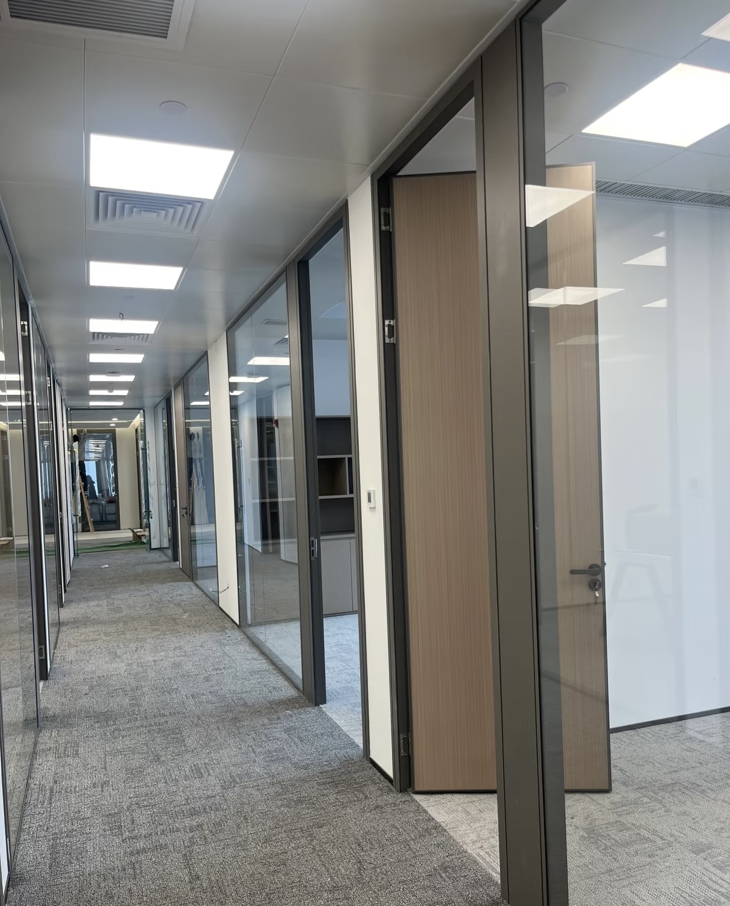 Office partitions, single-glass partitions, double-glass partitions ...